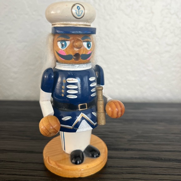 Holiday | Vintage Mini Nutcracker Sea Captain | Poshmark